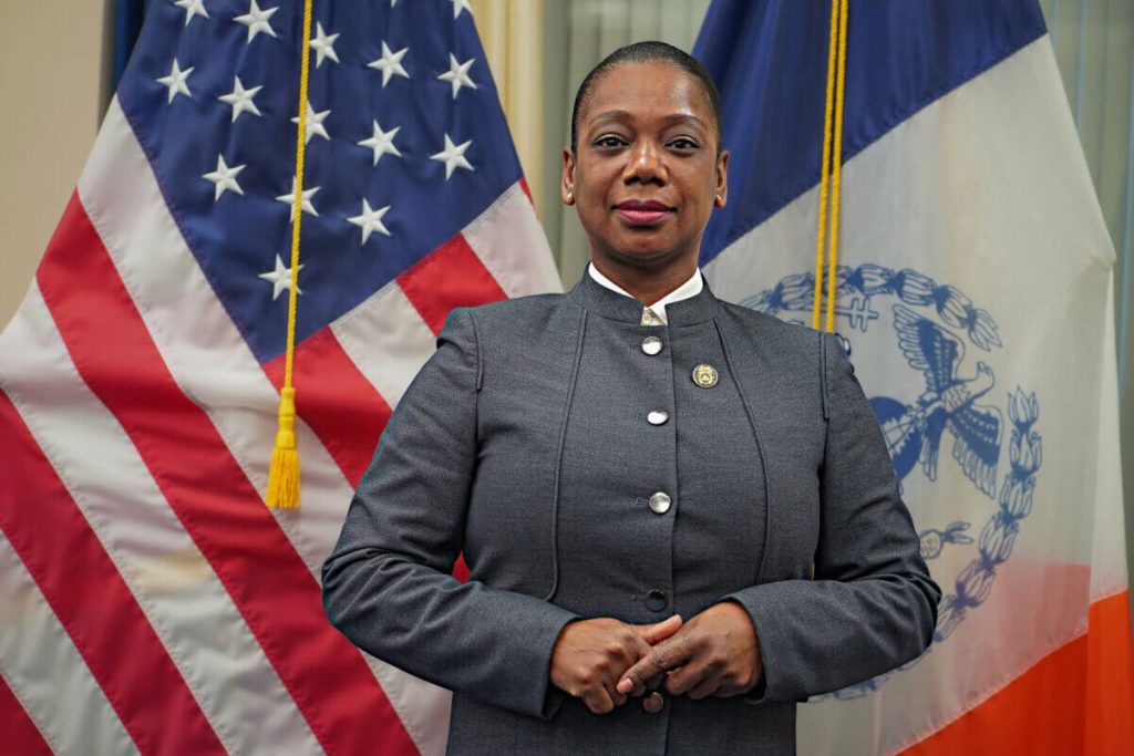 The first female Police Chief in the history of New York quits
