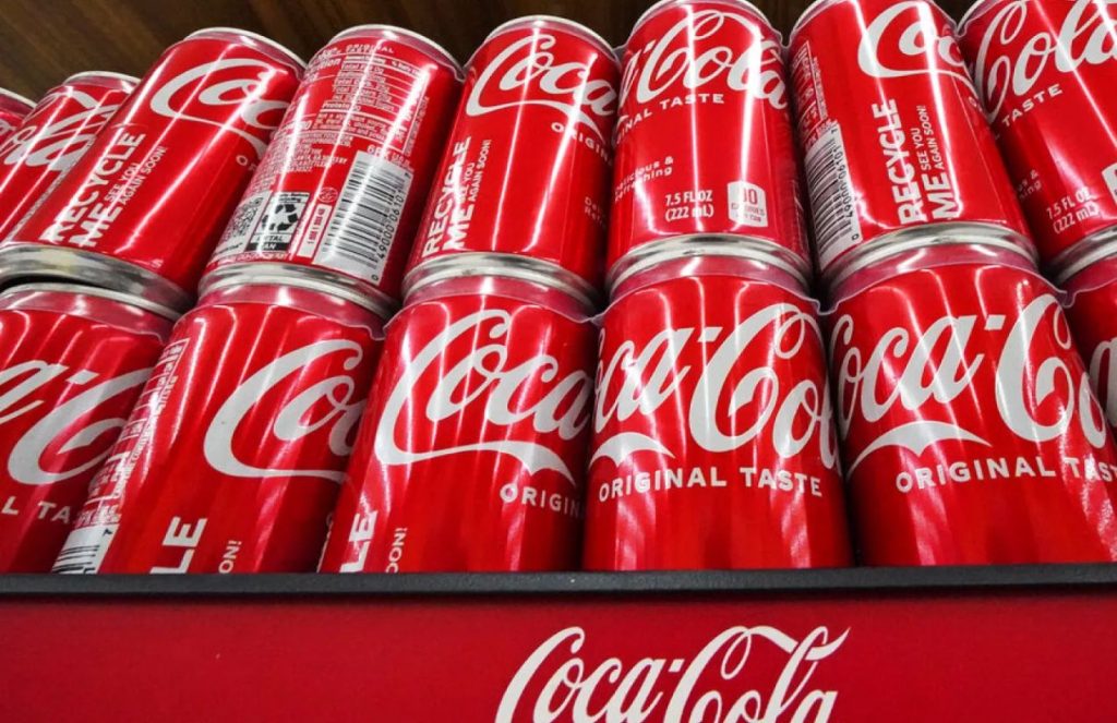 Coca-Cola to change part of its formula in the U.S., stirring political ...